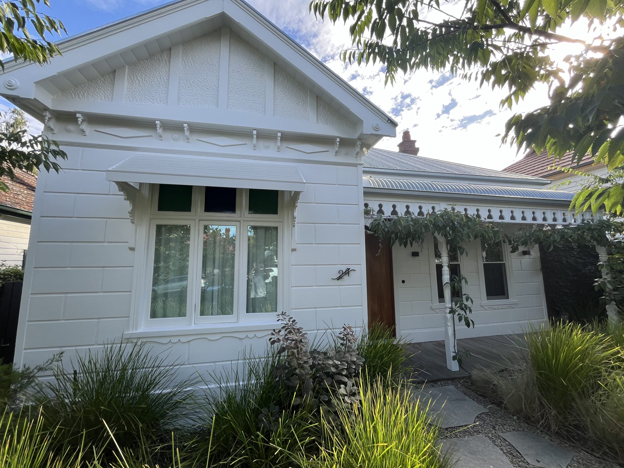 Painter Brunswick 3056 | House Painters & Painting Brunswick | Women at ...